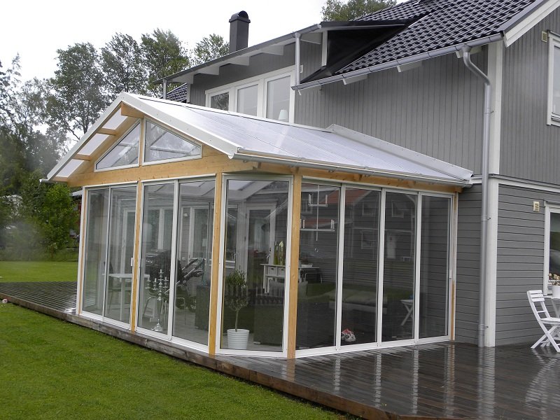 Hagestue og vinterhage - Lyse Rom